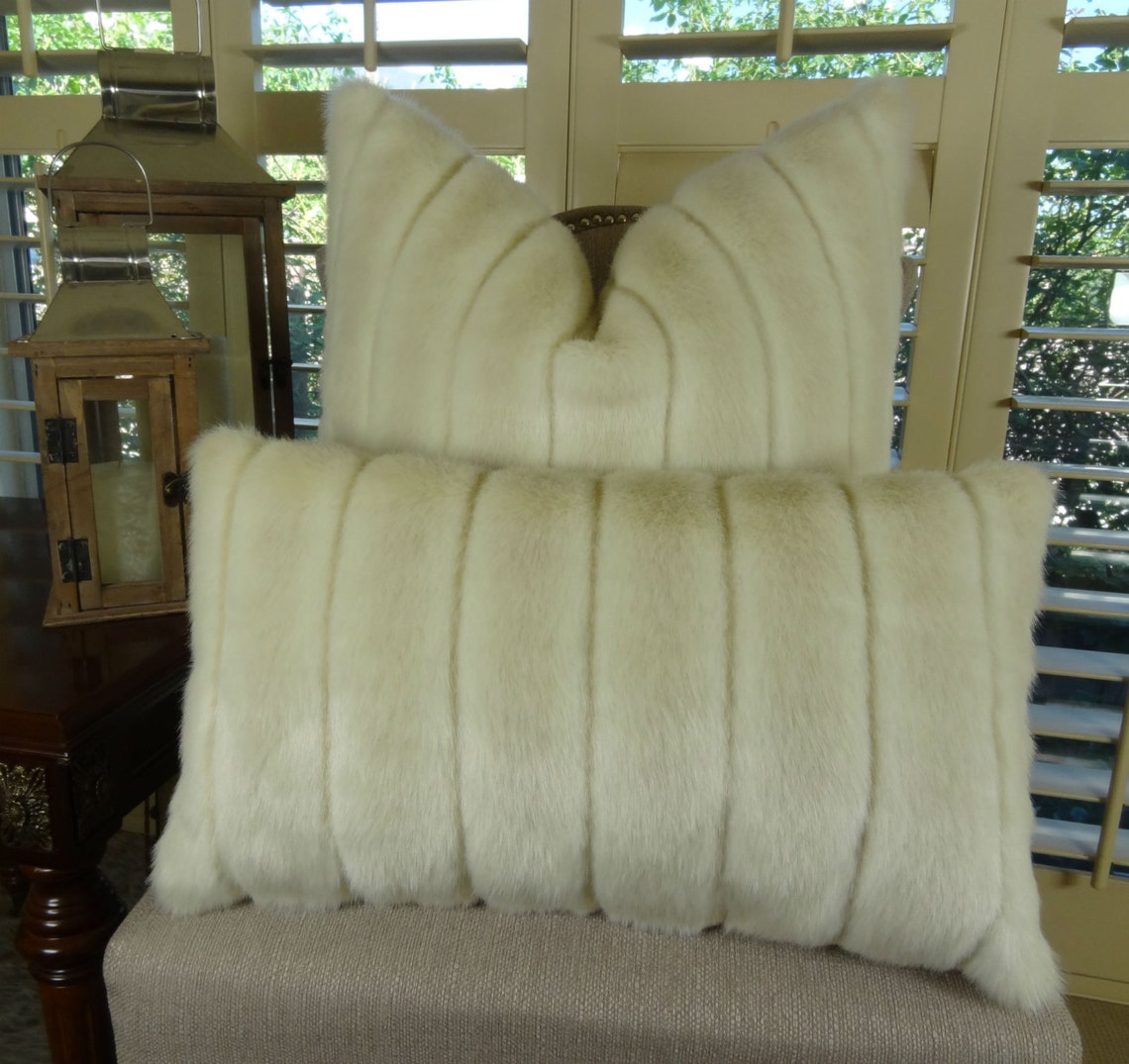 Ivory Mink Fur Throw Pillow - Mink Faux Fur Accent Pillow - Ivory off ...