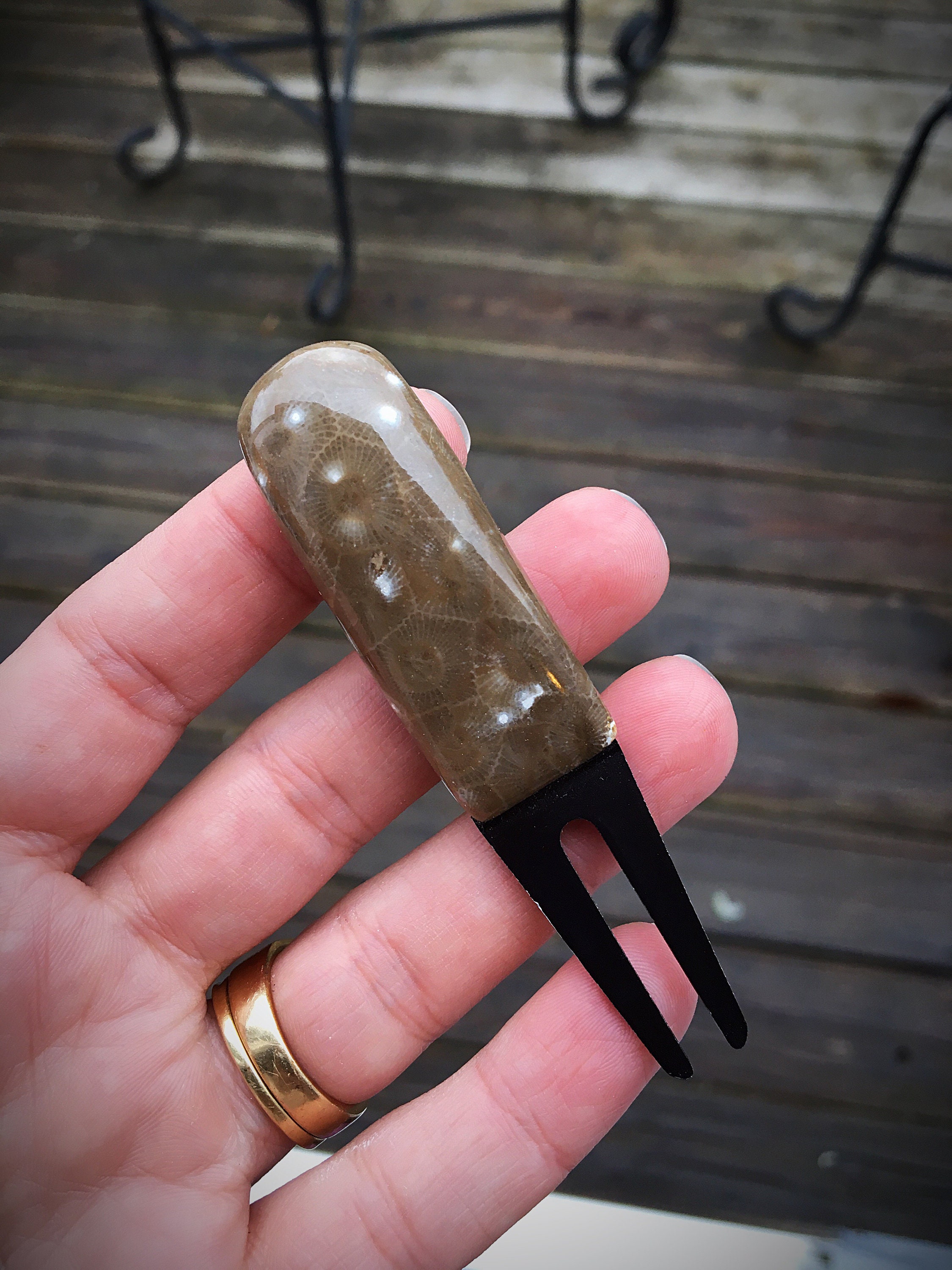 Petoskey Stone Divot Tool