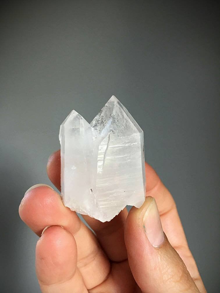 Arkansas Quartz Crystal Lot J 11 pieces!!