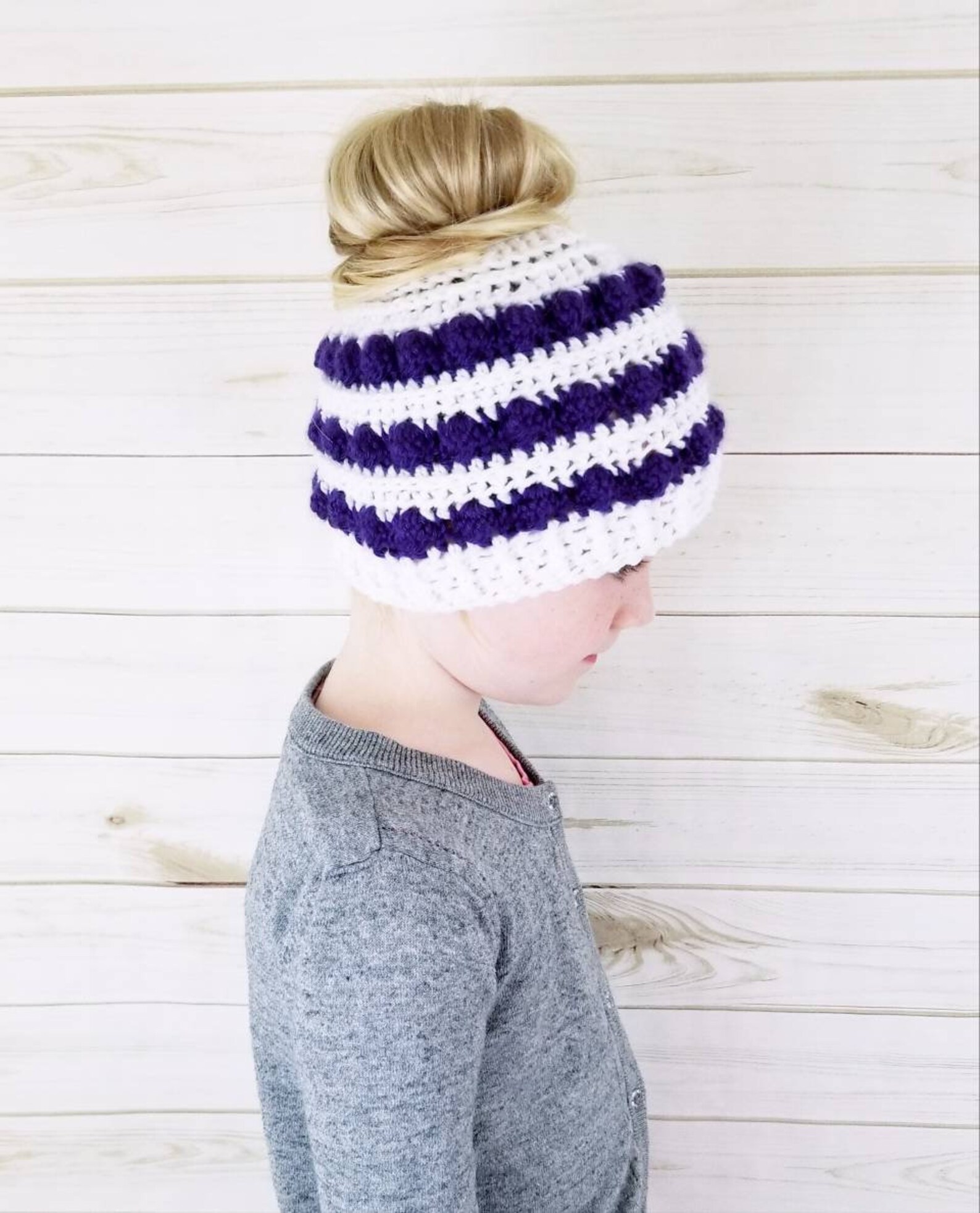 Crochet Pattern, Messy Bun Hat Pattern, Cobblestone Messy Bun Beanie - Etsy