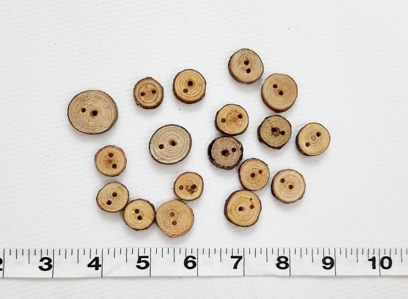 Rustic Wooden Buttons Set of 8 Buttons Rustic - Etsy