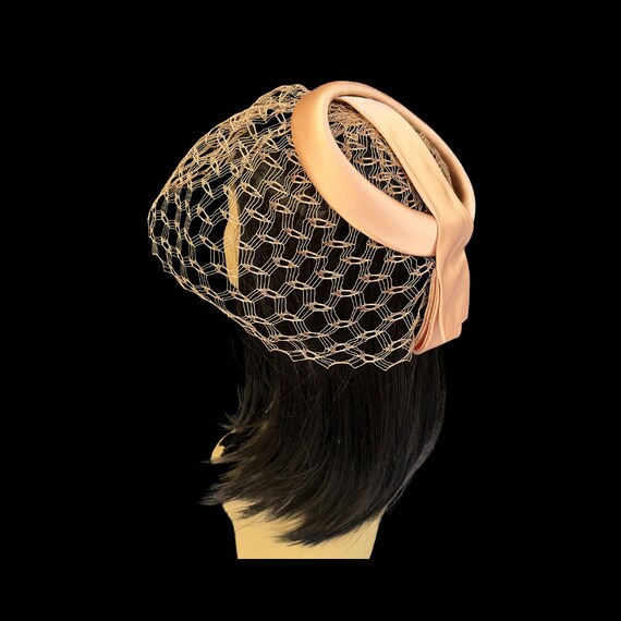 Vintage Champagne Pink Satin Ringlet Hat with Netting… - Gem