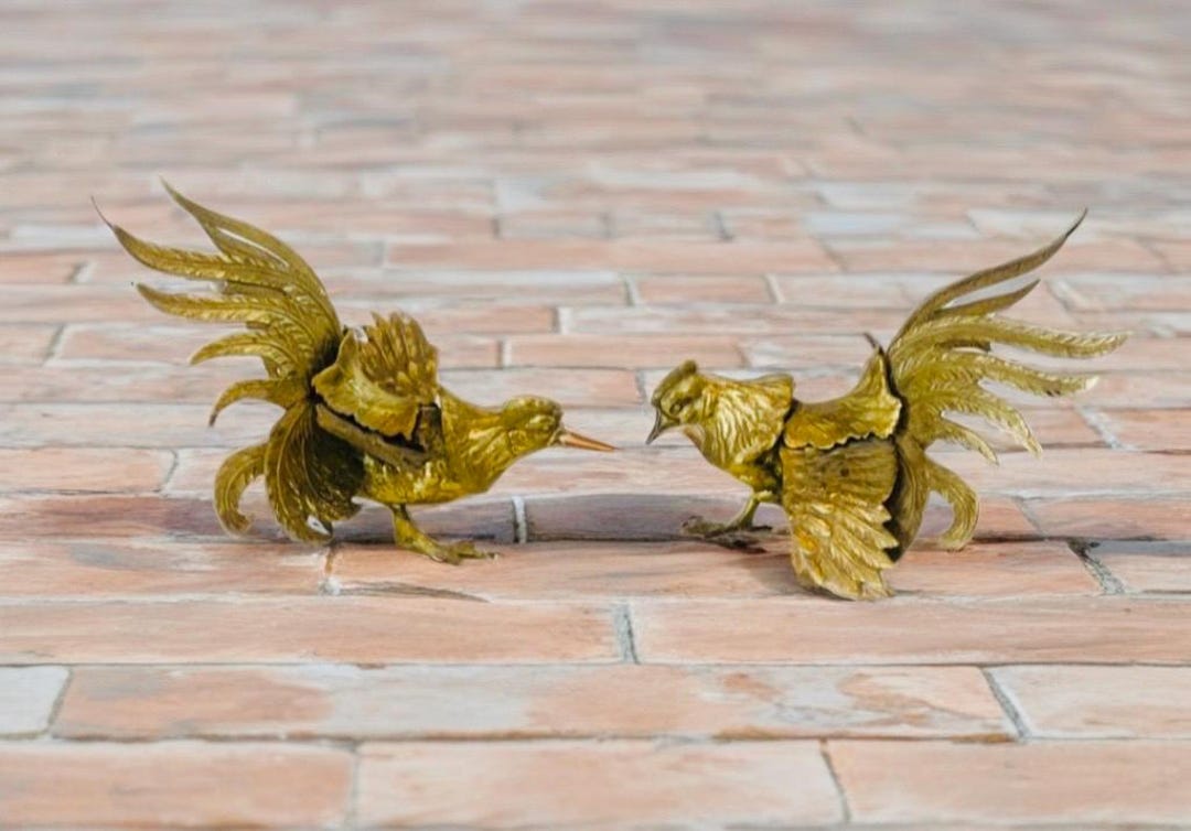 Vintage Brass Fighting Roosters Traditional Pair of Opposing Brass ...