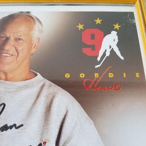 GORDIE HOWE Signed 8 X 10 Photo Autographed - Rare Vintage Framed ...