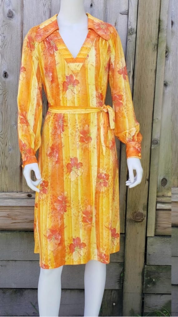 Vintage 1960s HUGH GARBER MARGO Dress - Liberty Print… - Gem
