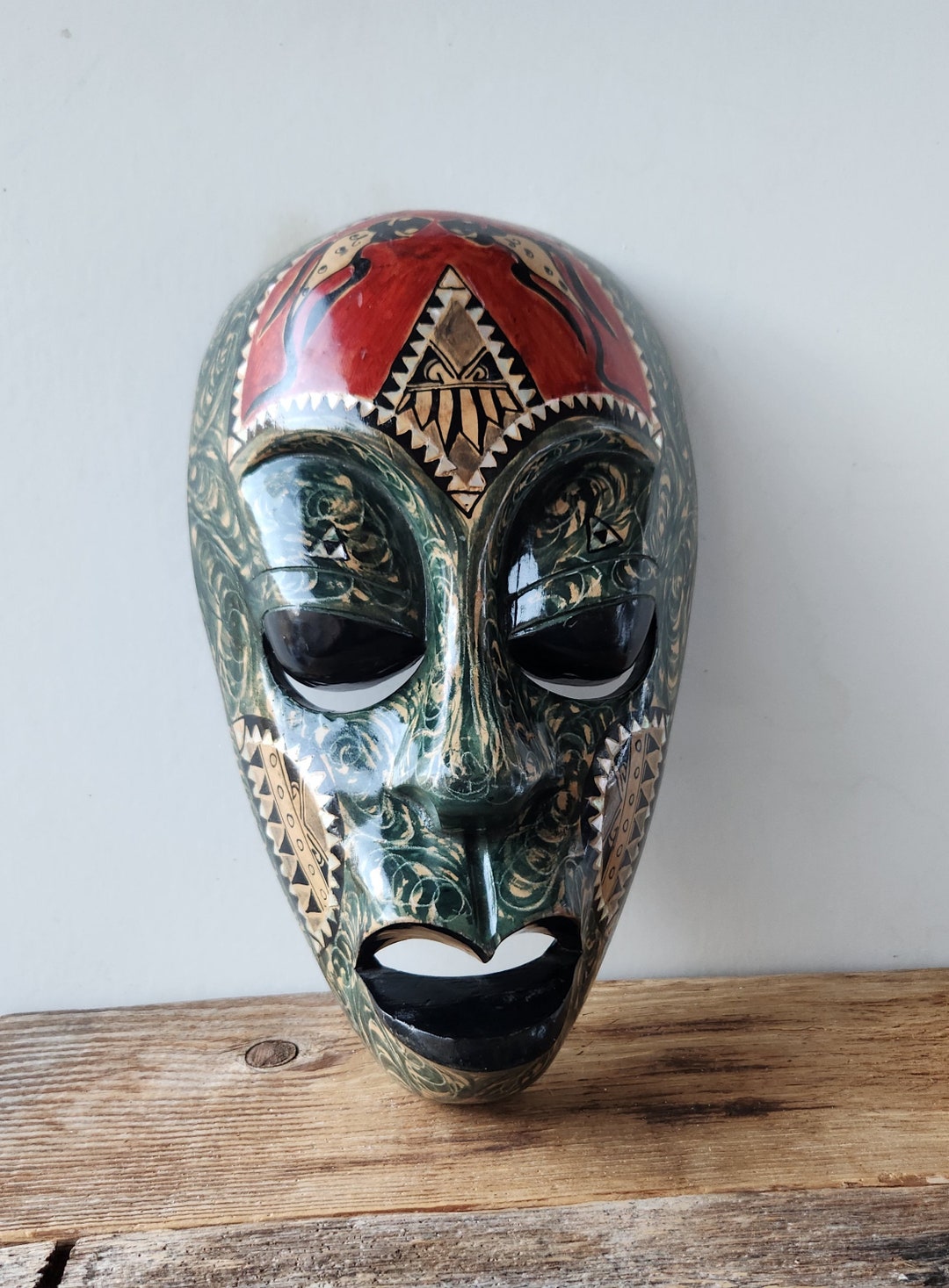 Gorgeous Tribal Mask Vintage Large Wood Wall Art Green & Red With ...