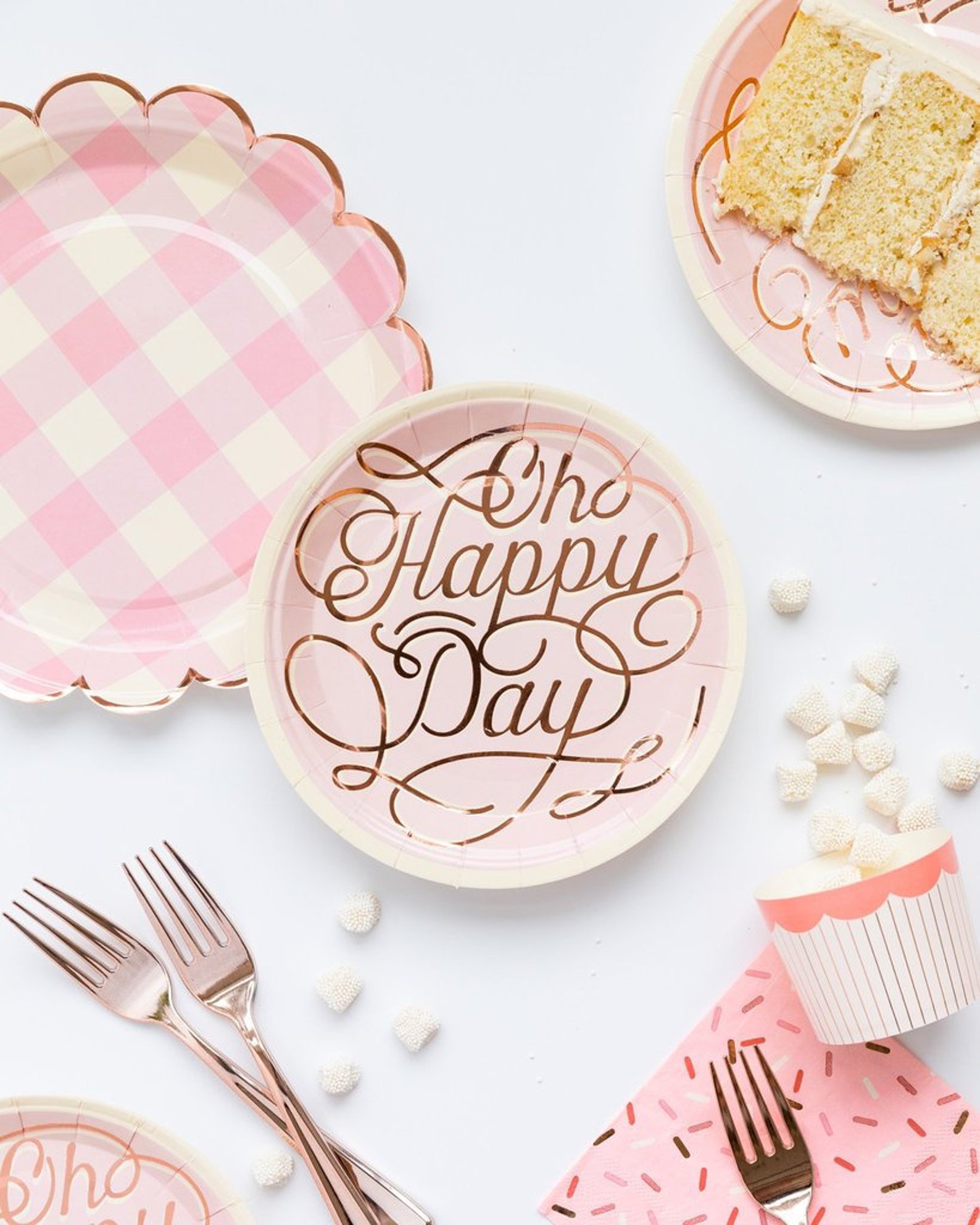 Oh Happy Day Paper Plates - 7" Wide - Set of 12 - Bridal Shower Decor ...