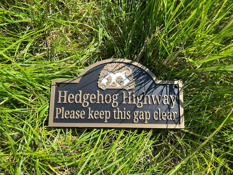 Hedgehog Highway Sign: Wildlife Yard Sign, Please Keep This Gap Clear ...