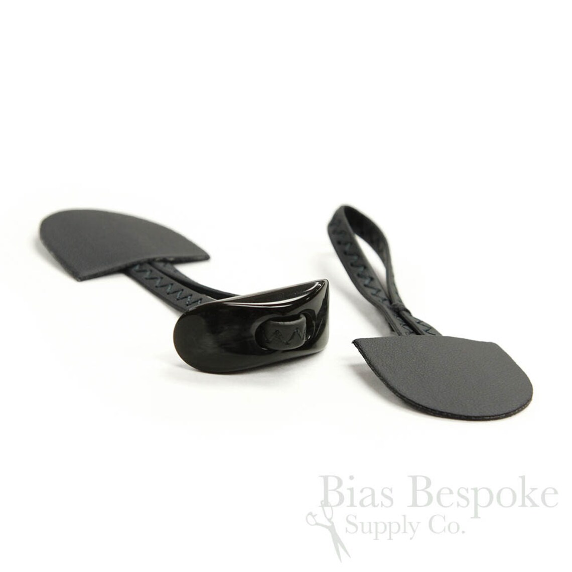 5 1/2 Leather and Horn Toggle Closures in Four Colors - Etsy