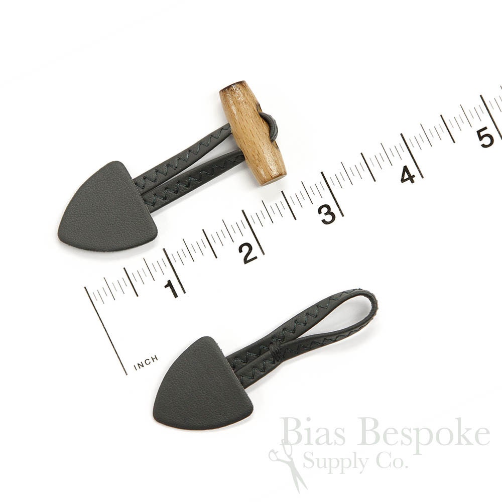 Small Leather Toggle Closures for Children's Clothes, Made in Italy - Etsy