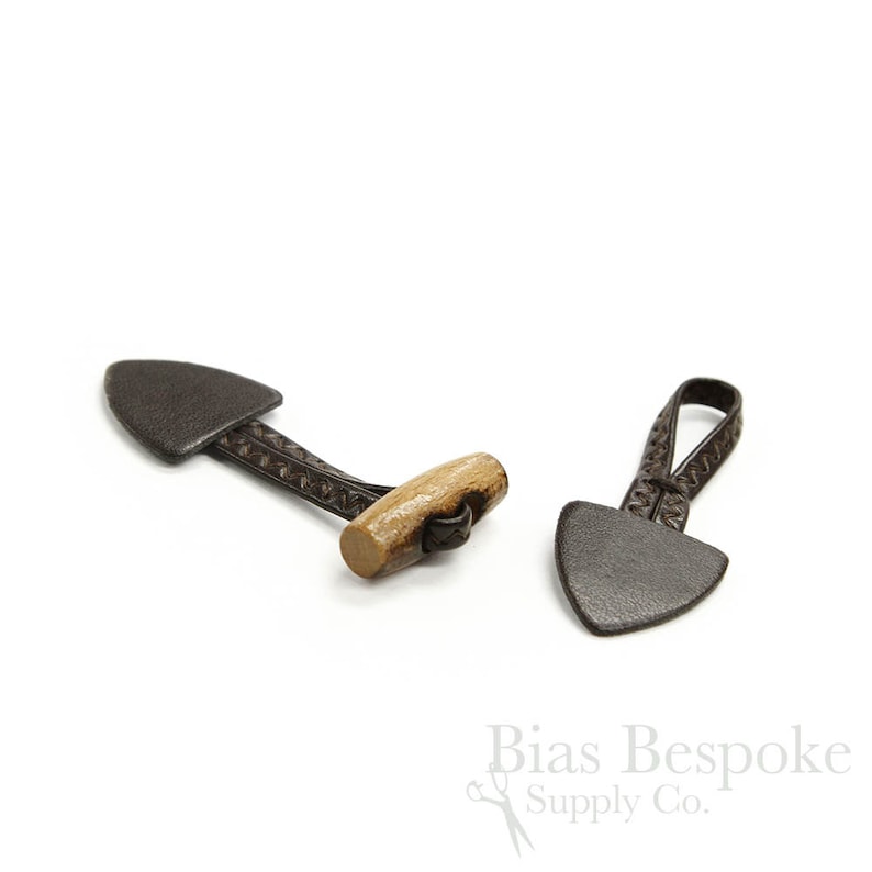 Small Leather Toggle Closures for Children's Clothes, Made in Italy - Etsy