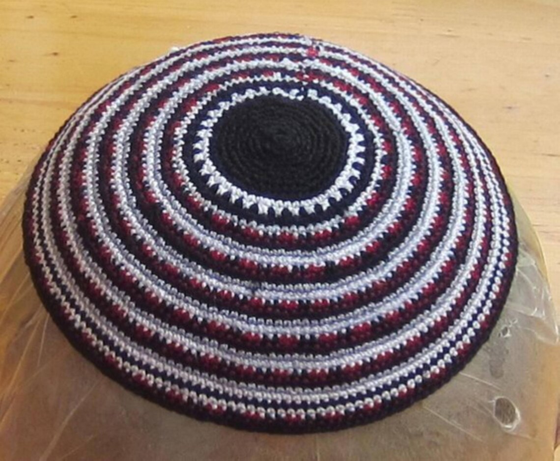 Kipá tejida a mano: kipá judía con patrón superfino, 14 cm - Etsy España