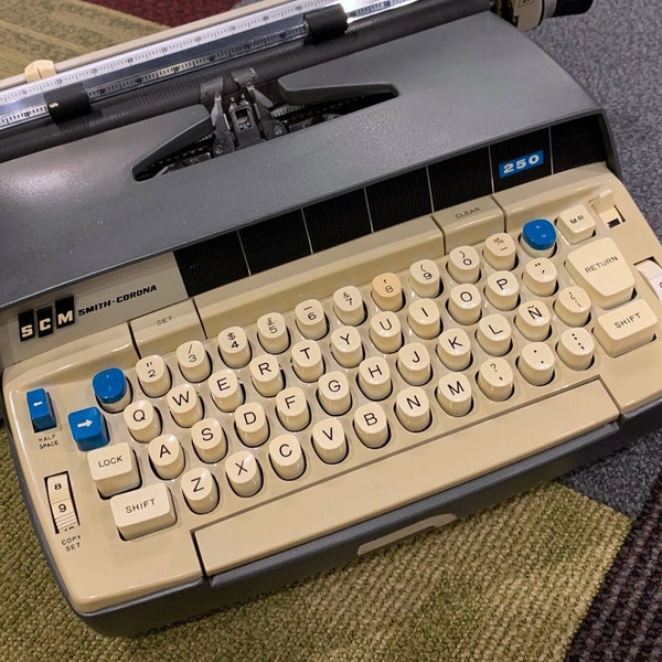 Electric Typewriter - Etsy