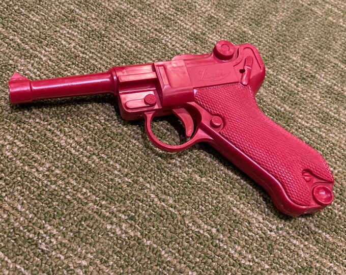 Vintage Red LUGER Toy Pistol by Park Plastics Linden NJ USA Cosplay ...