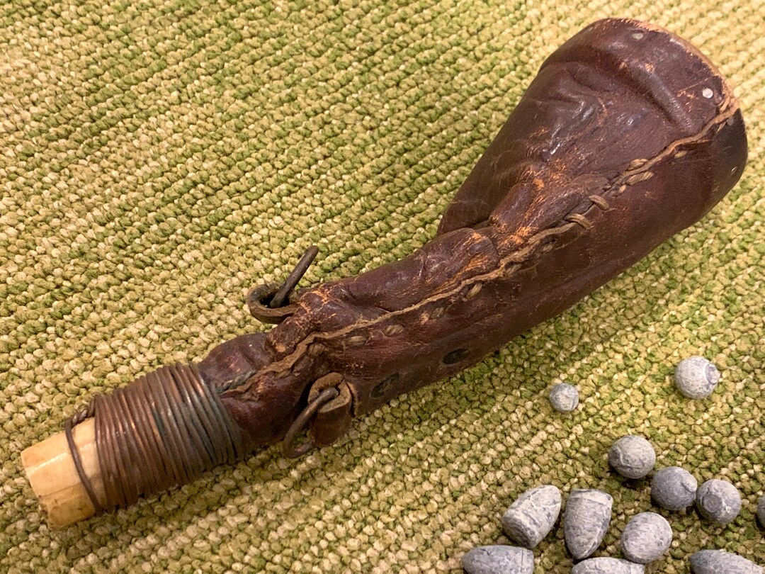 Antique Leather Powder Shot Pouch Flask Militaria - Etsy