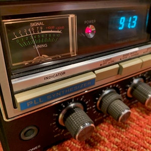 Vintage Radio Panasonic RF-3100 FM MW 31 Band Receiver Double ...