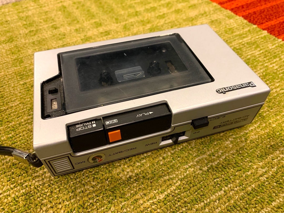 Vintage Panasonic Auto Stop IC Portable Cassette Tape Recorder RQ-212 ...