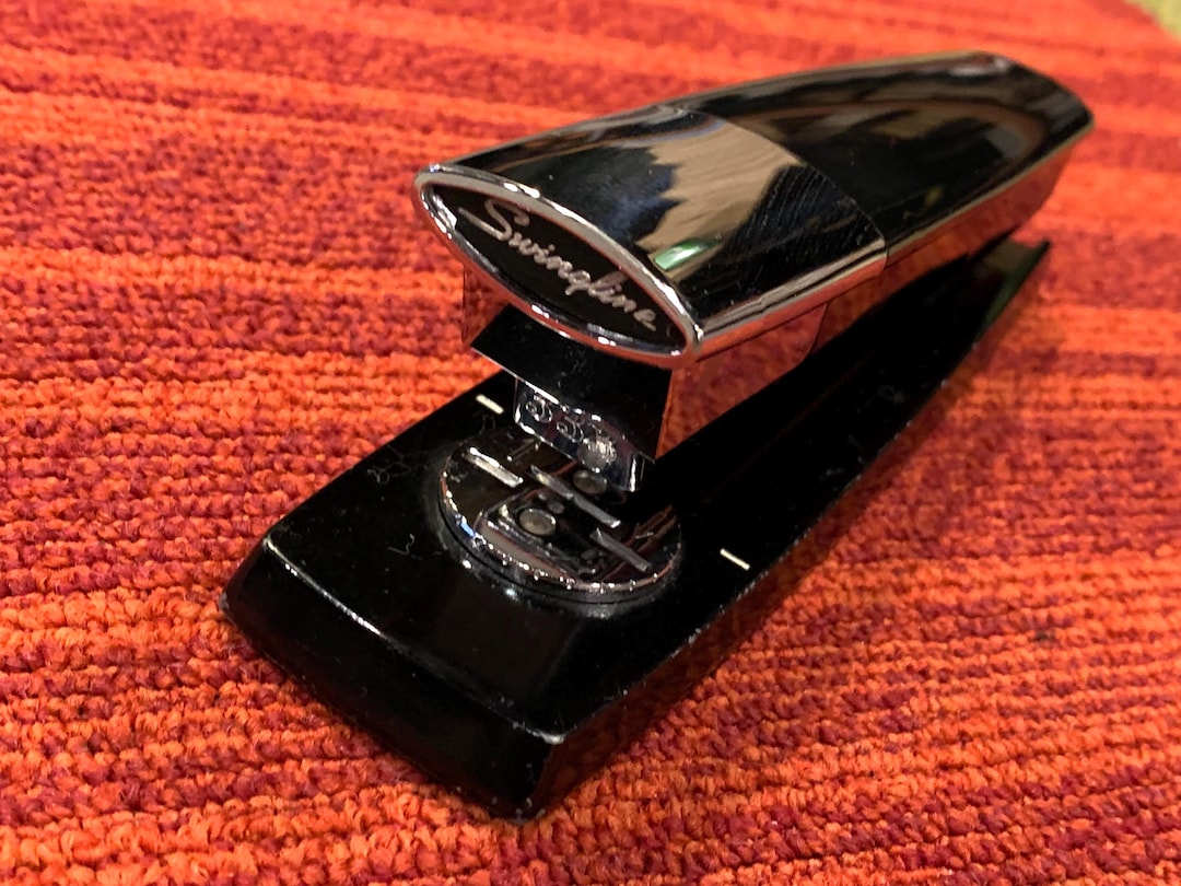 Vintage Swingline 333 Desk Stapler Black Mid Century Modern Desk Decor ...