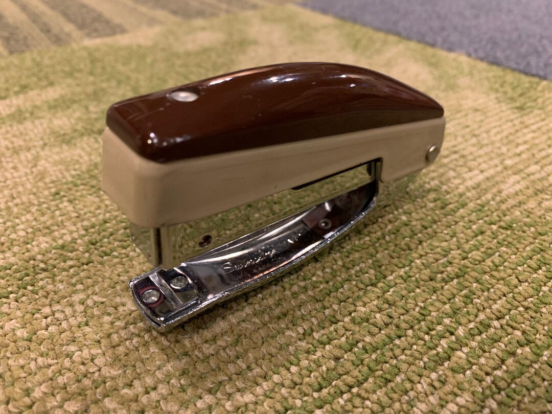 Vintage Swingline 99 Plier Desk Stapler Brown on Beige Mid Century ...