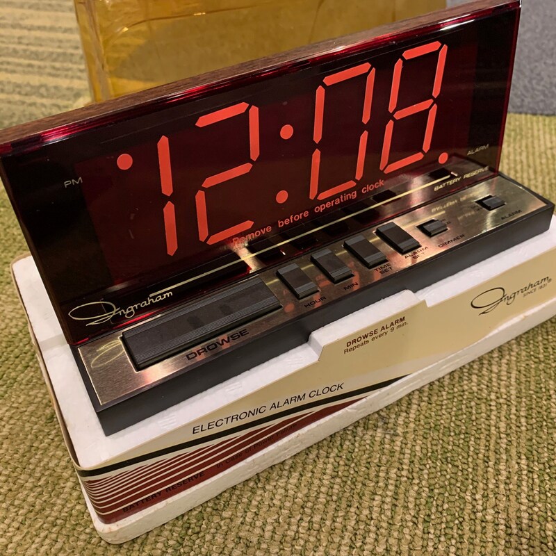 80s Wall Clock - Etsy