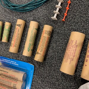 Vintage Estes Model Rocket Engines Igniters Lot - Etsy