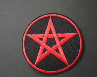 Red Pentagram Iron-on Patch, Goth Wiccan Pentagram Badge, Wicca Patch ...