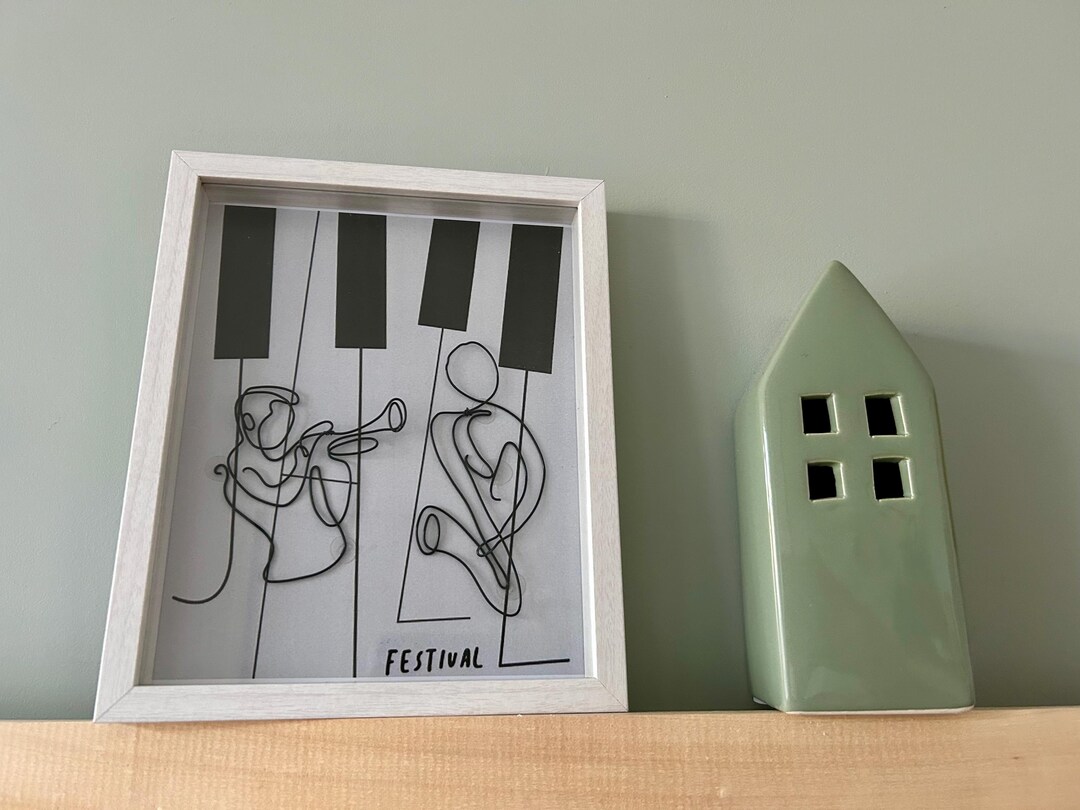 Wall Decoration of Jazz Musicians: Saxophonist and Trumpeter Figurines ...
