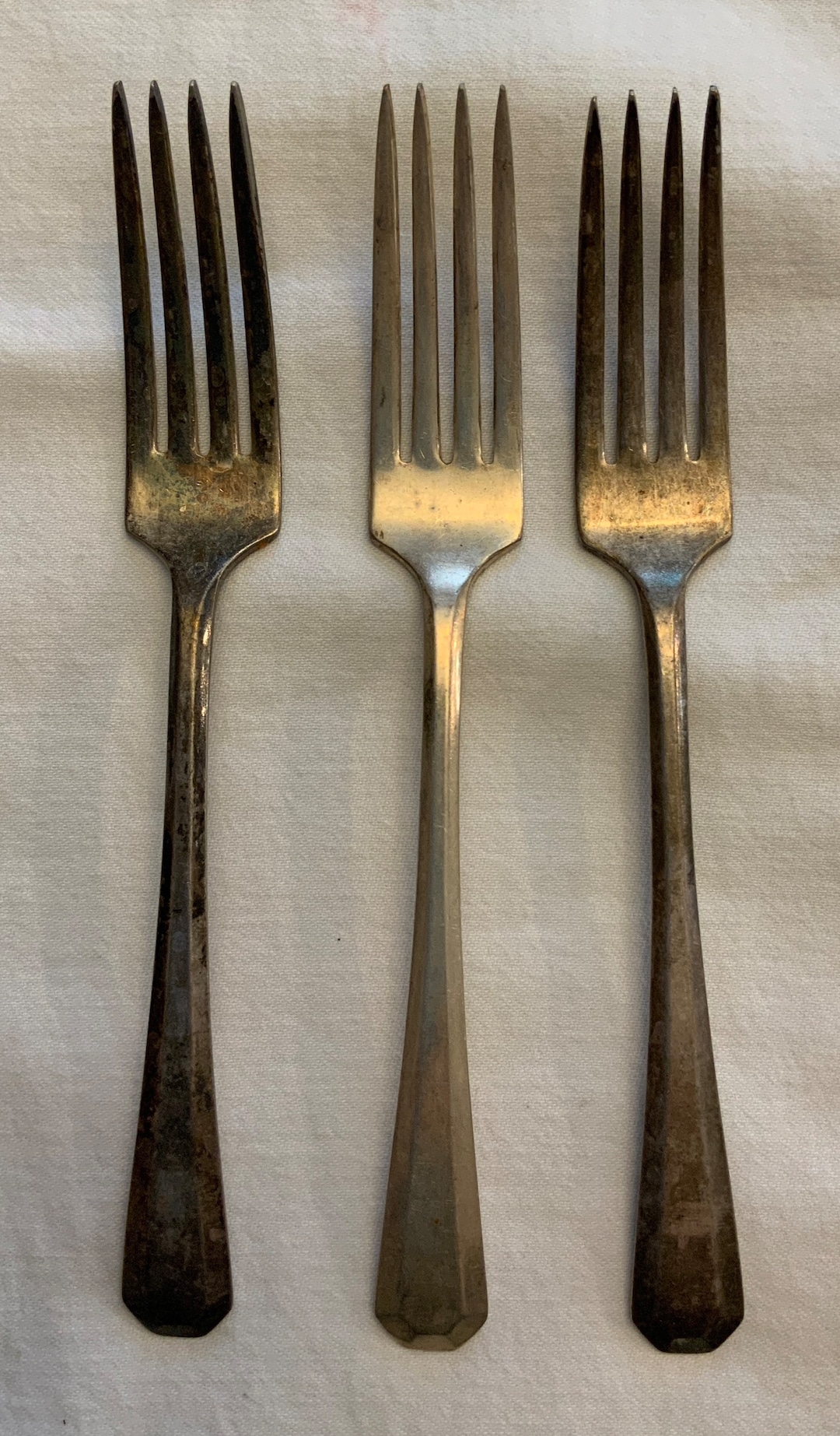 WM Rogers and Son Lincoln Pattern 3 Forks Marked “AA Pat Aug 21 1917 ...