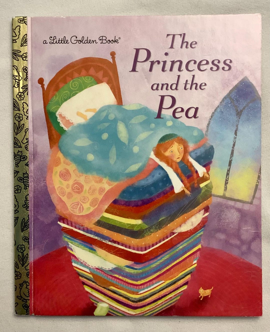 The Princess and the Pea by Hans Christian Andersen Illustrated by Jana ...