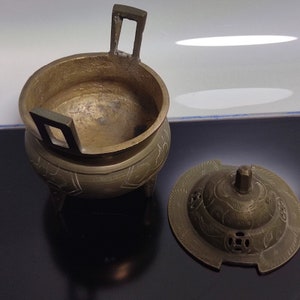 Antique Chinese Sensor Incense Burner Bronze Brass Xuande Mark Dynasty ...