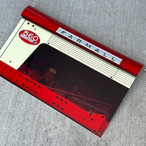 Vintage Style Farmall Harvest International 560 Farm Tractor Side 3D ...