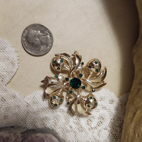 Vintage Golden Duo - Lieba Scarf Clip & Emerald Rhine… - Gem