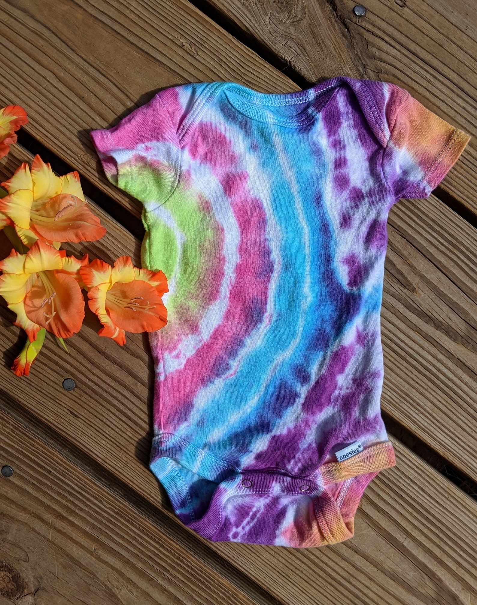 0-3 M Tie Dye Onesie - Etsy