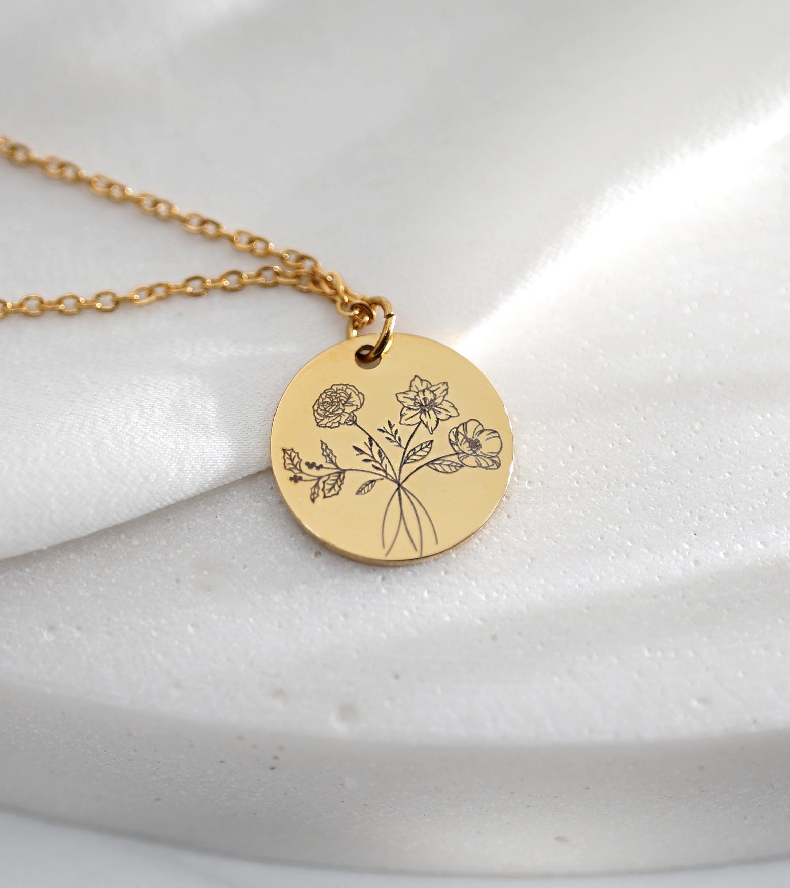 Personalized Birth Flower Bouquet Necklace, Personalized Flower Bouquet ...