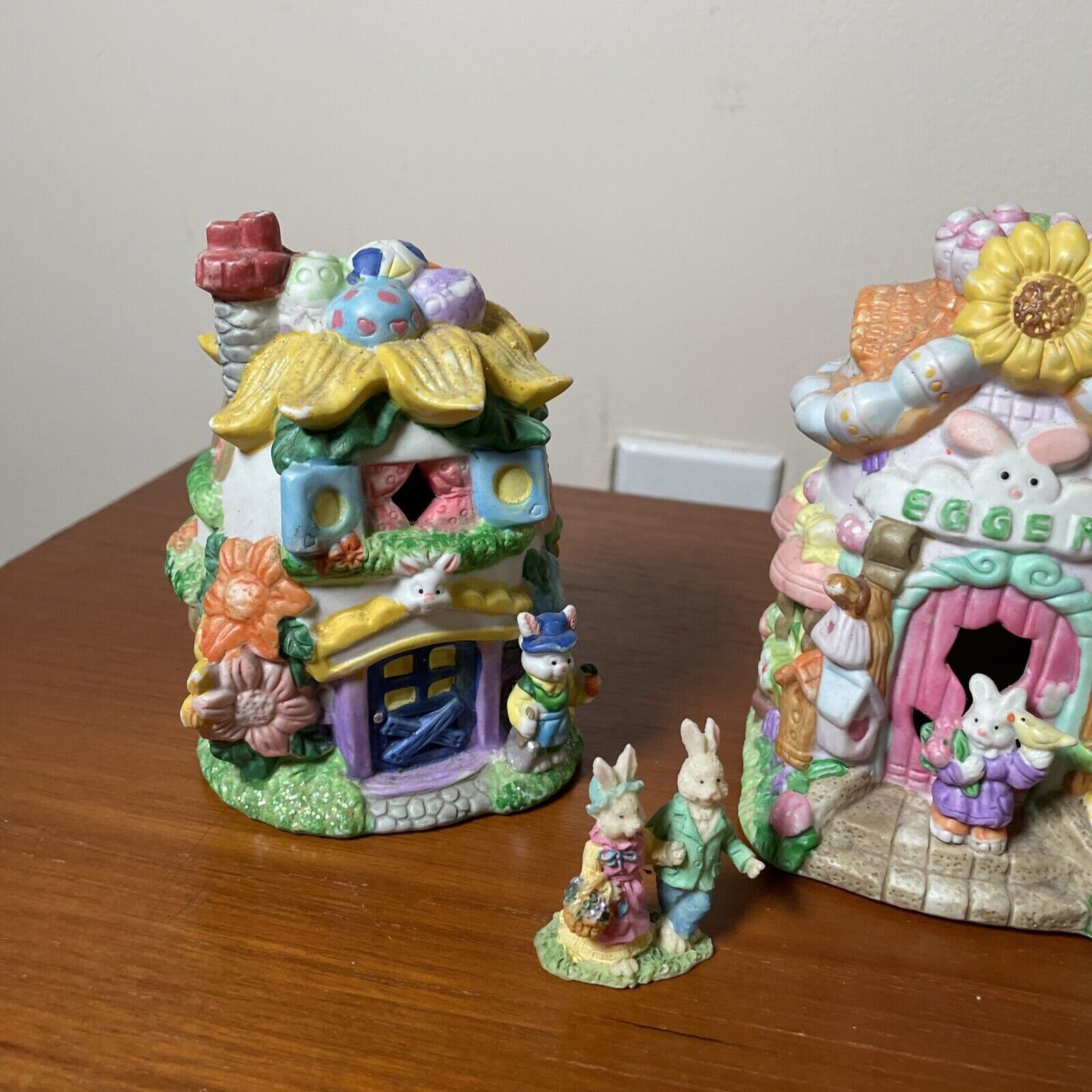 Hoppy Hollow 2002 Easter Bunny Village, House, Eggery, School Vintage ...