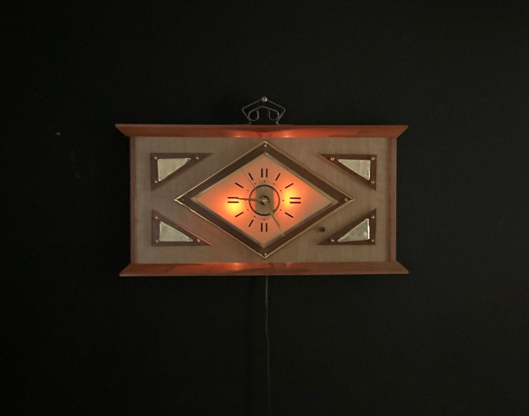 Vintage 1950s Decorative Wood Wall Hanging Clock With Light Mid Century ...