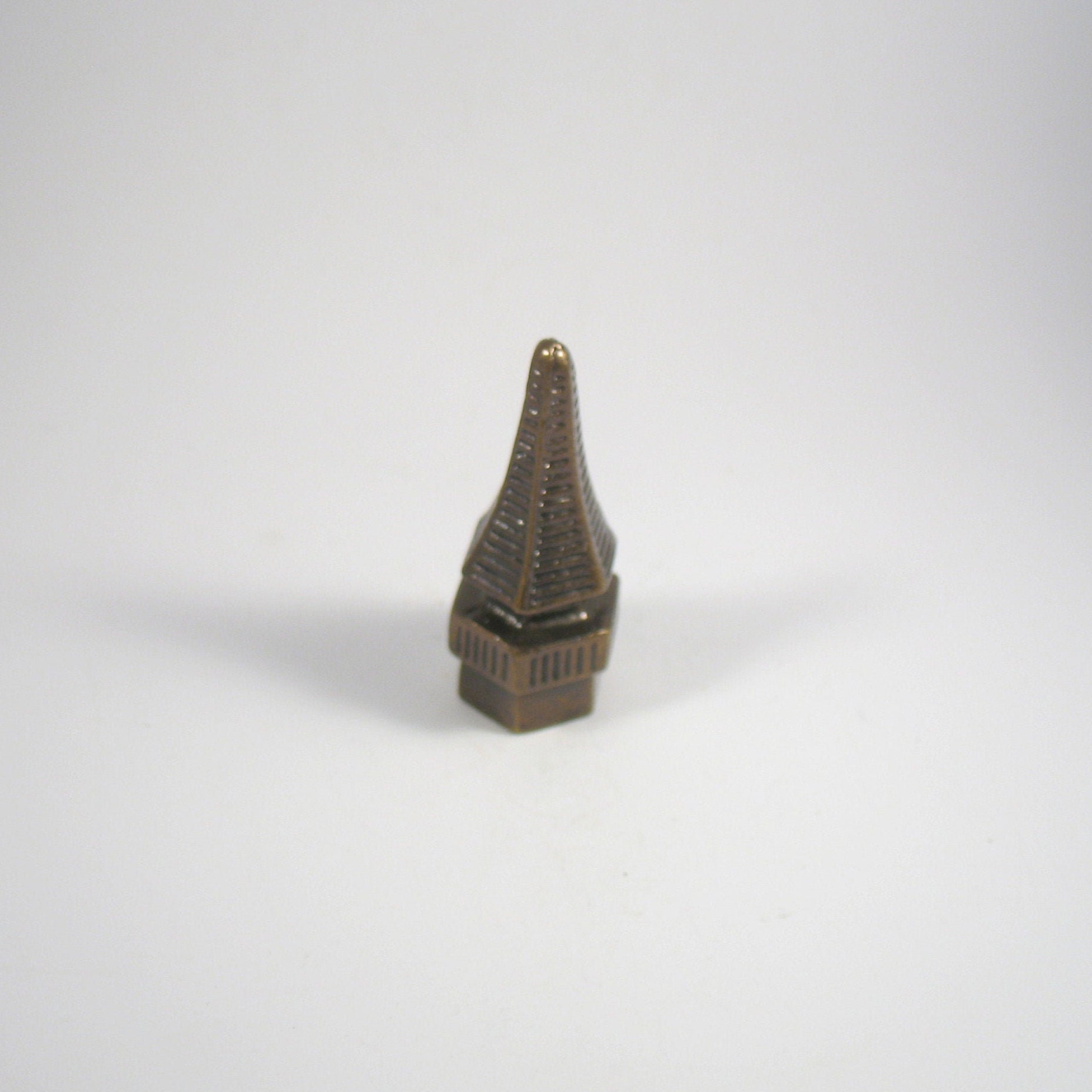 Lamp Finial Vintage Small Dark Bronze Knob Lampshade Finial Timeless ...