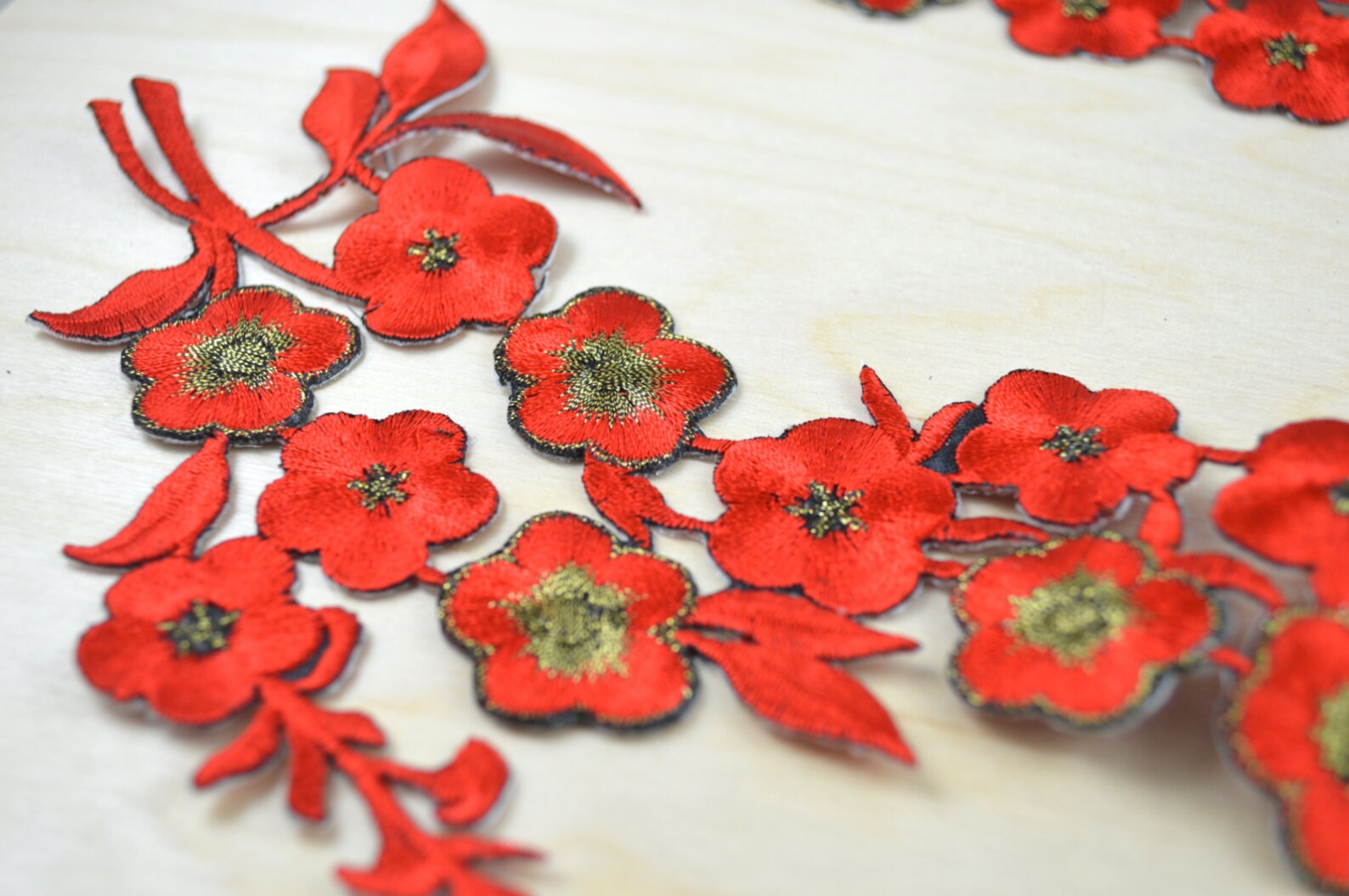 2 Red Embroidery Flower Patches/ Applique With Antique Gold - Etsy