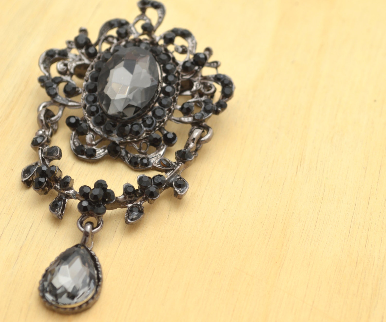 Camile's Gothic Brooch With Dark Rhinestones. Dangeling - Etsy