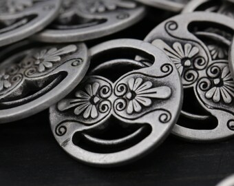 Off White Plastic Button/ 1 Dozen/ Fish Scales Button/ Shank | Etsy