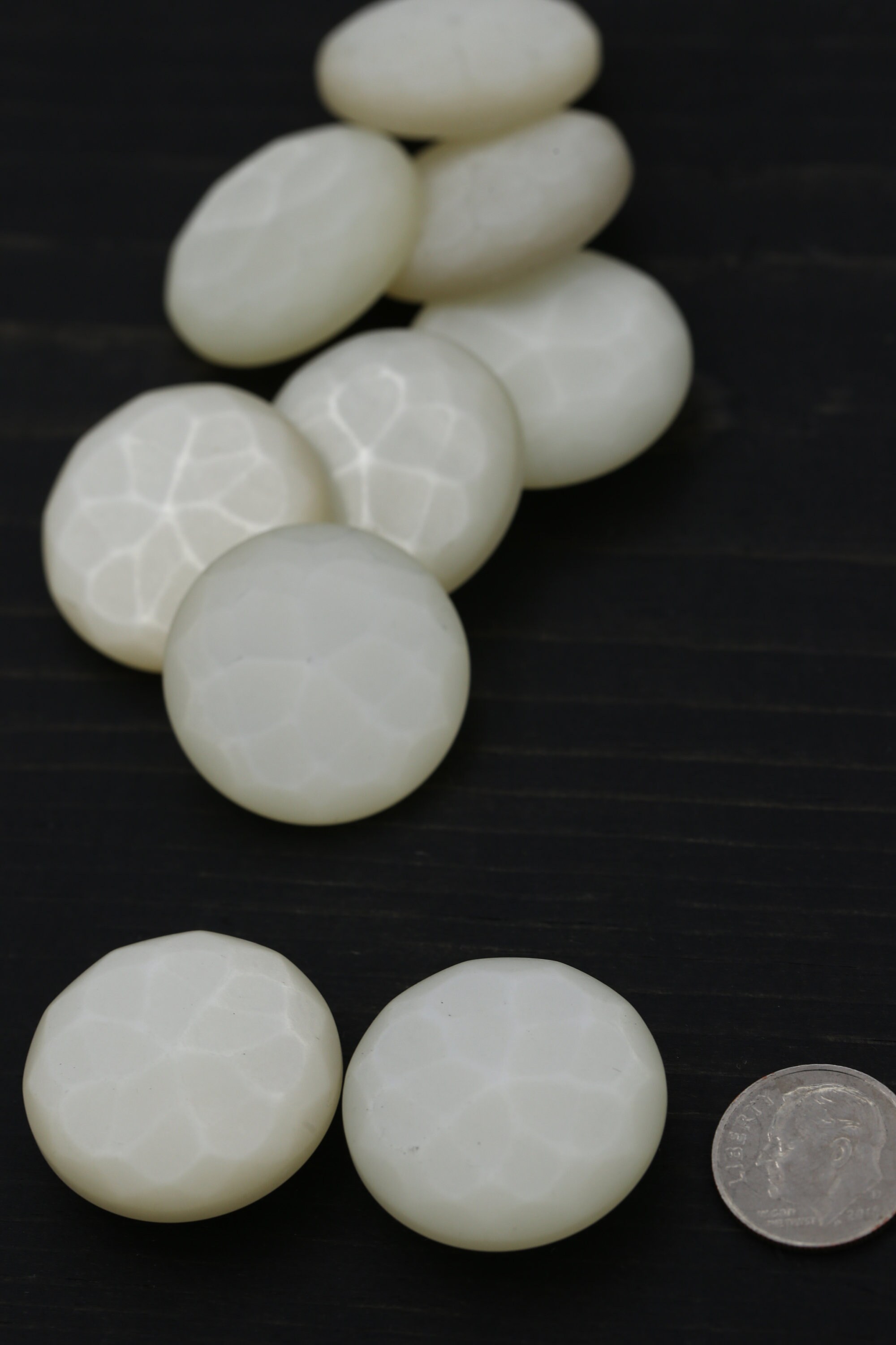 Off White Plastic Button/ 1 Dozen/ Fish Scales Button/ Shank - Etsy