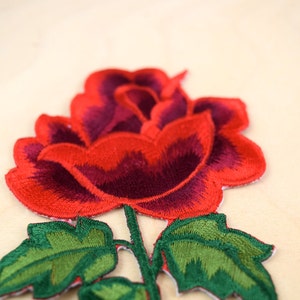 Rose Patches 2 Red Rose Embroidery Patches Strickingly Vibrant ...