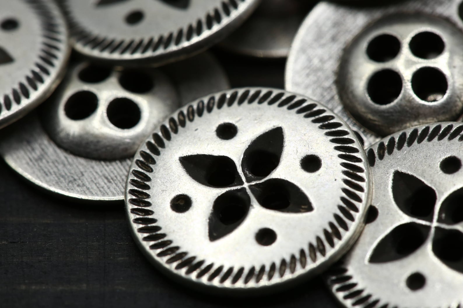 Silver Metal Shirt Buttons: Almonds and Dots, 23mm/19mm (12 PIECES) - Etsy