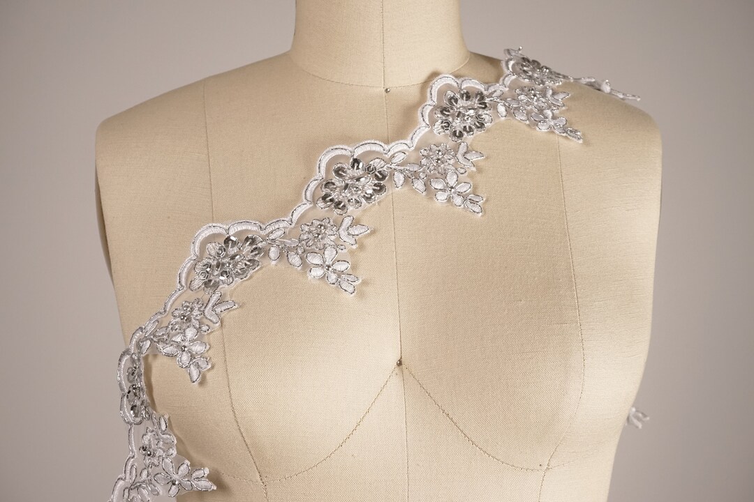 White and Silver Bridal Lace Trim/ Scalloped Lace Perfect for Edging ...