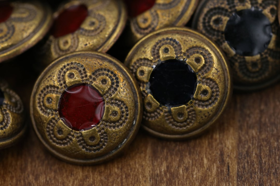 4 Pieces Vintage Bronze Button Burgundy or Black Inside/ Renaissance ...
