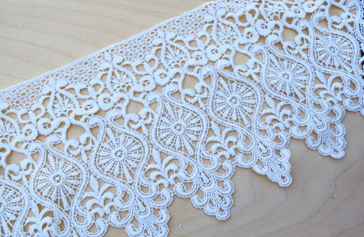 White Lace Trim / Ivory Lace Trim Gabi's 7