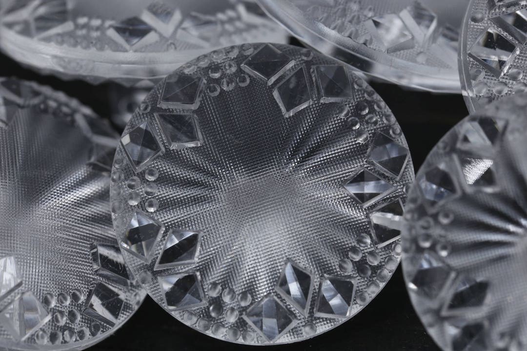 Clear Plastic Button 4 Pieces / Doily Effect/ Crystal Cut / Shank ...