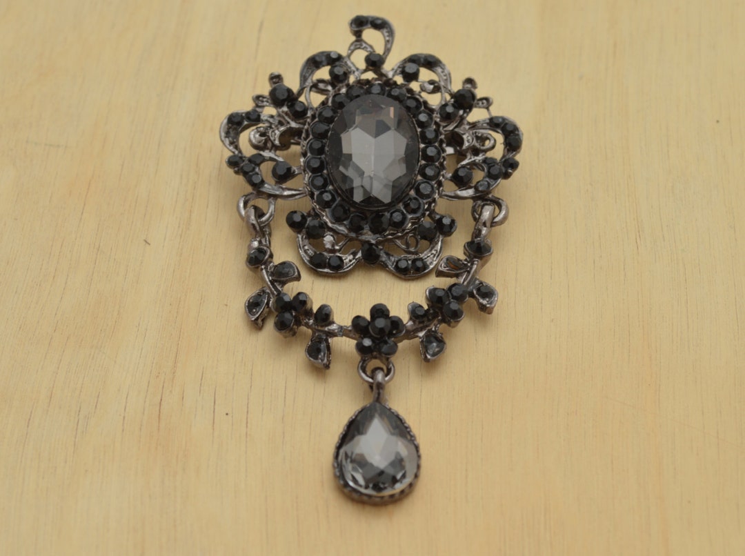 Camile's Gothic Brooch With Dark Rhinestones. Dangeling Element and ...