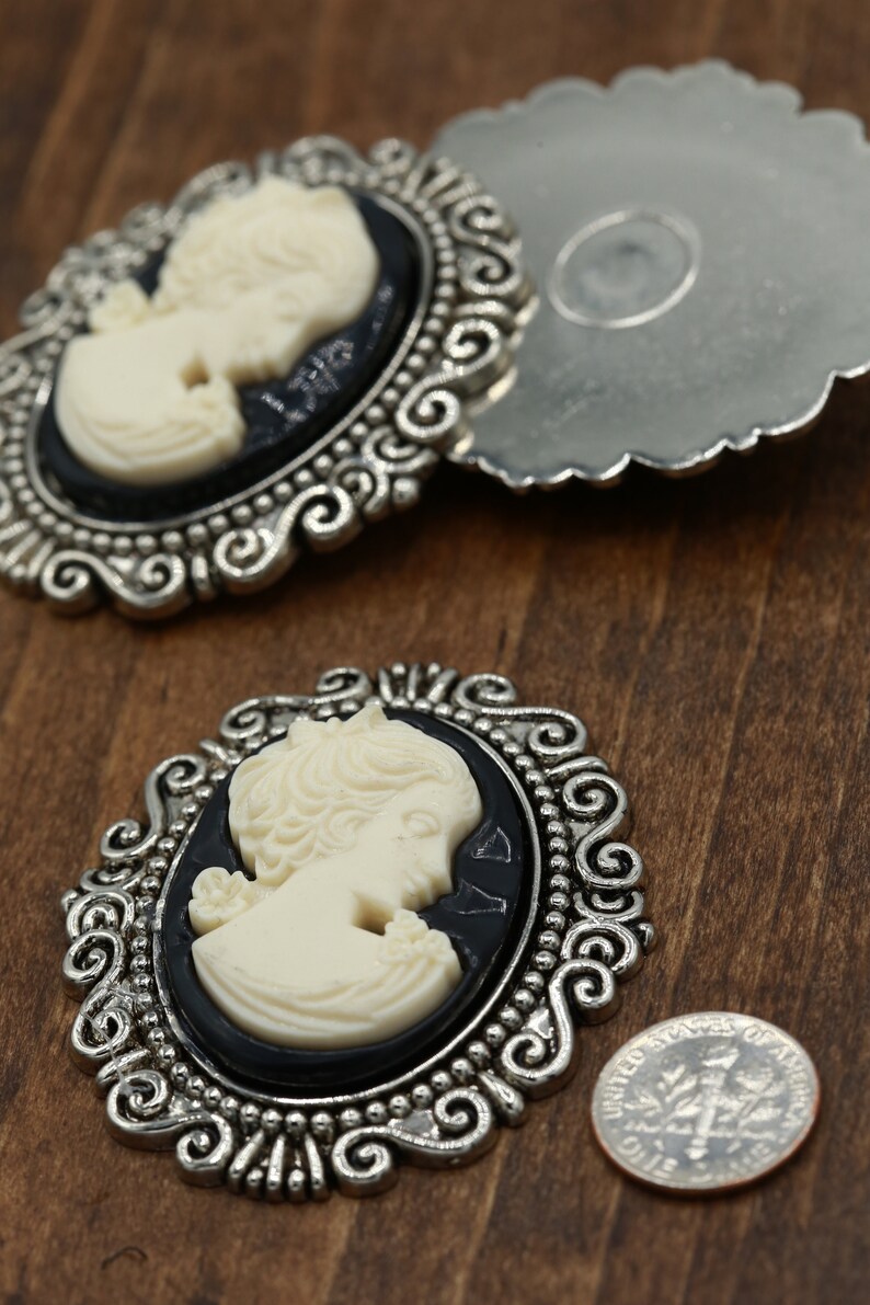 Cameo Button Ivory Face Gold Background and Silver Frame - Etsy