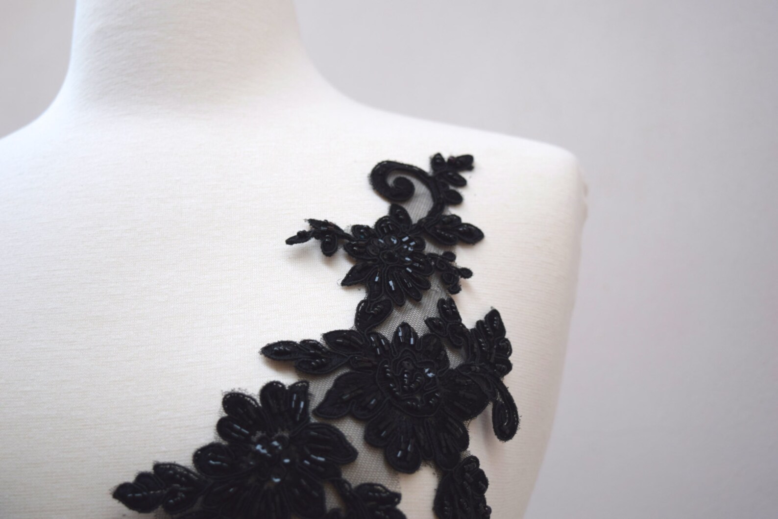 Black Beaded Applique 2 Piece Heavily Beaded Stunning Black Mirrored ...